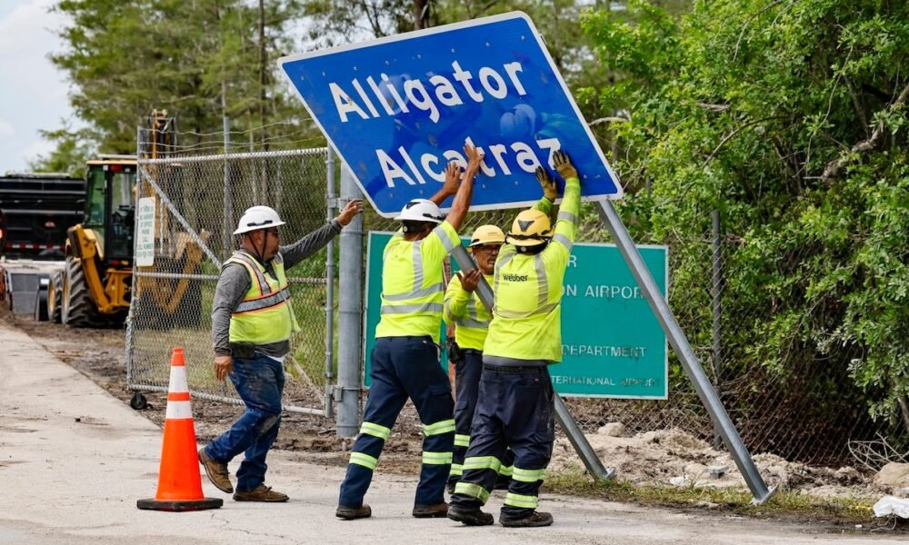 Operations at 'Alligator Alcatraz' back on after appeals court halts judge's order NDM Noticias ...