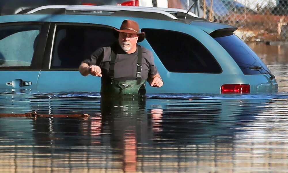 'Real consequences': Food aid, flood insurance, FEMA funds in jeopardy ...