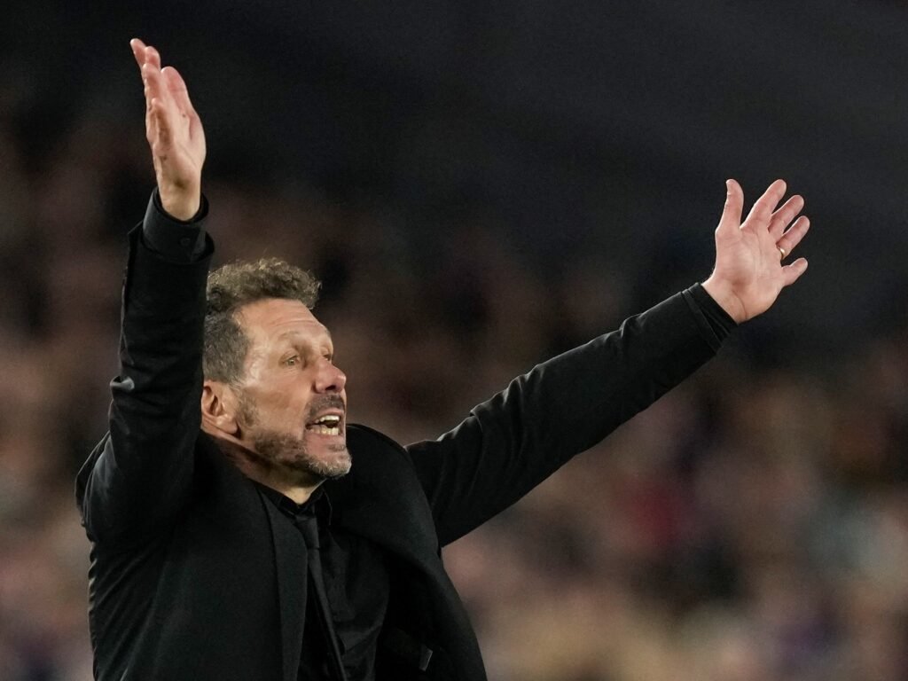 La banca del Cholo a Julián y a quién le hubiese dado el Balón de Oro ...