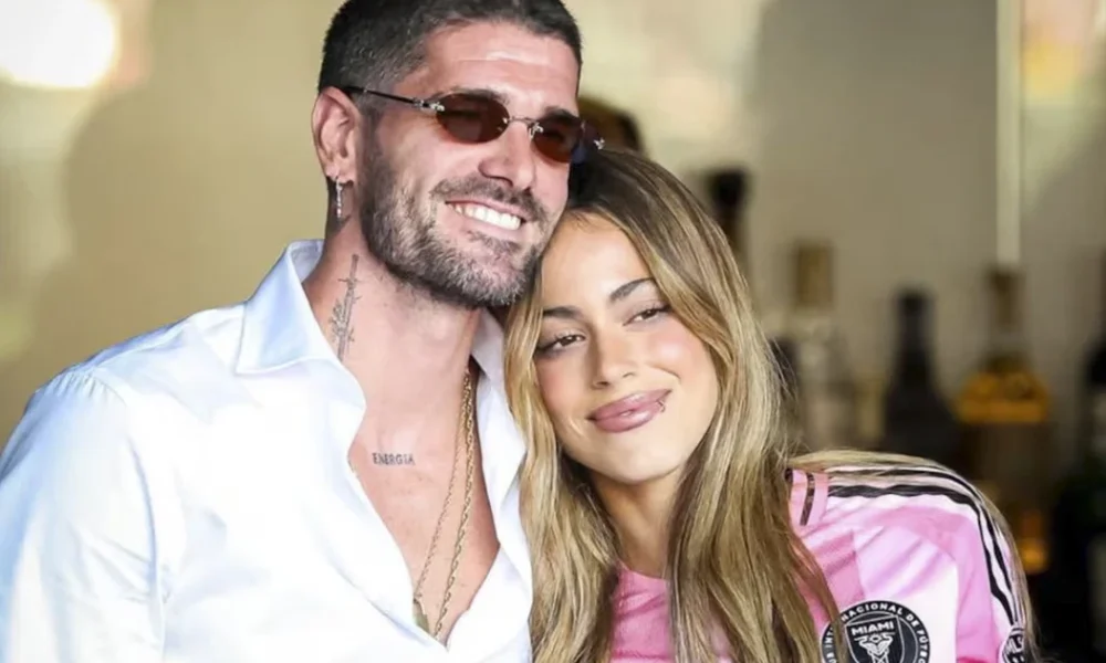 ¡Euforia total! Así fue el íntimo festejo de Tini Stoessel y Rodrigo De ...